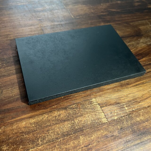 雛 No.65 黒釉 大 | iichi 日々の暮らしを心地よくするハンドメイドやアンティークのマーケットプレイス