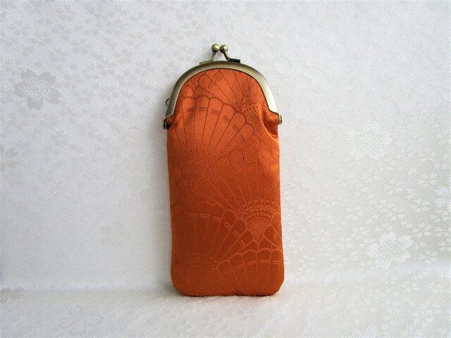 桔梗の日本刺繍 絹のがま口メガネケース・ペンケース ★金茶色×紫色 | iichi 日々の暮らしを心地よくするハンドメイドやアンティークのマーケットプレイス