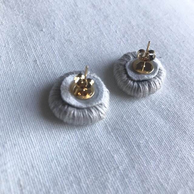 Mari Paladin Tieppo 様用 ピアス詰め合わせ | iichi 日々の暮らしを心地よくするハンドメイドやアンティークのマーケットプレイス