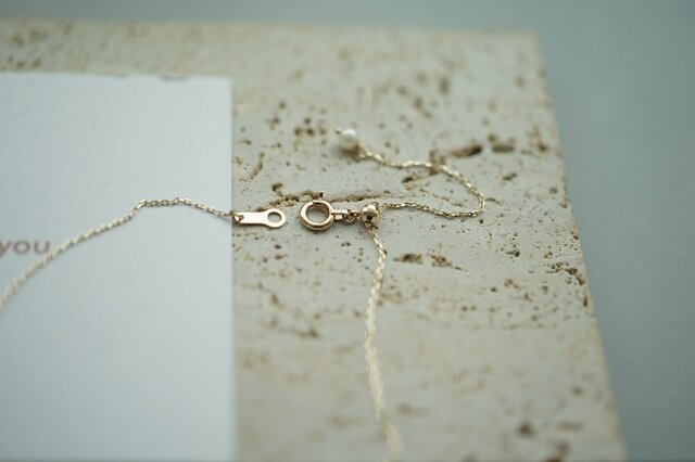 【drop】K10 オーバルパールブレスレット | iichi 日々の暮らしを心地よくするハンドメイドやアンティークのマーケットプレイス