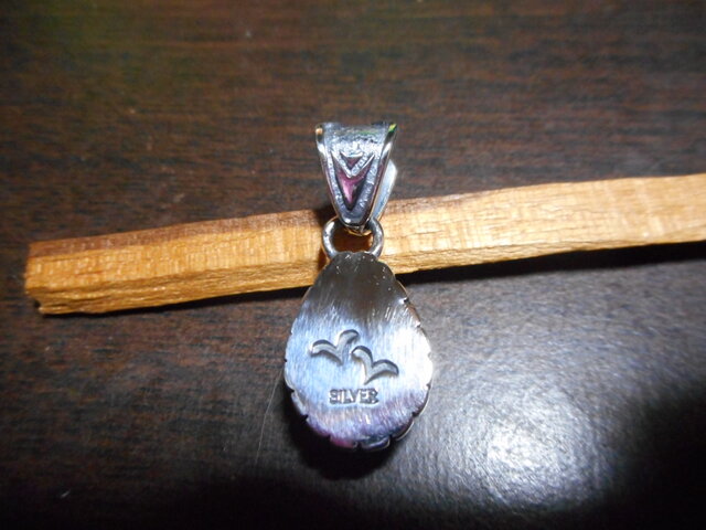 ワイルドホース ペンダント | iichi 日々の暮らしを心地よくするハンドメイドやアンティークのマーケットプレイス