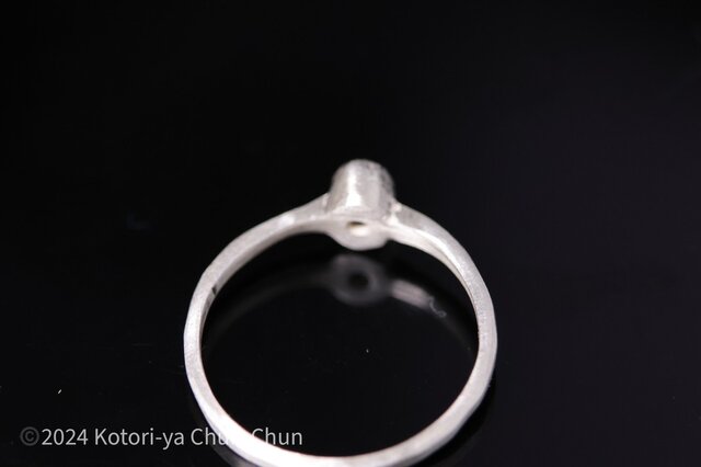 【再販】みんな大好き！ アフリカ産 ノーヒート・スターサファイア・シルバーリング【カノープス】 | iichi 日々の暮らしを心地よくするハンドメイドやアンティークのマーケットプレイス