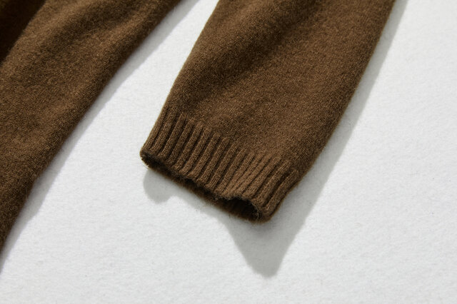 ★サンプルセール 1点のみ★ 010 ハイネックウールワンピース ウール100％ | iichi 日々の暮らしを心地よくするハンドメイドやアンティークのマーケットプレイス