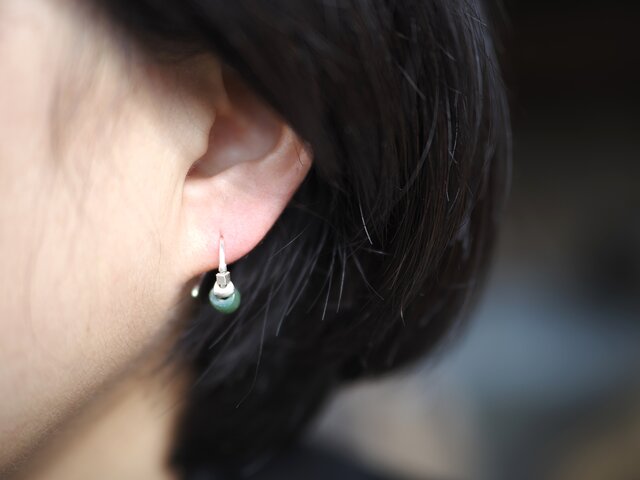 -Pyu beads "Green"- circle pierce | iichi 日々の暮らしを心地よくするハンドメイドやアンティークのマーケットプレイス