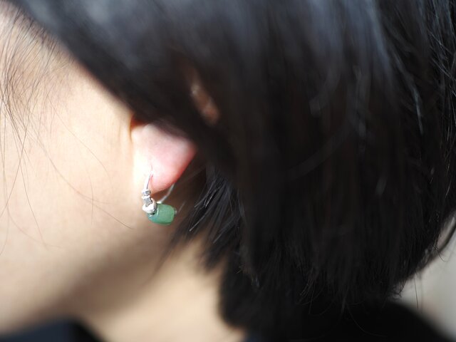 -Pyu beads "Green"- circle pierce | iichi 日々の暮らしを心地よくするハンドメイドやアンティークのマーケットプレイス