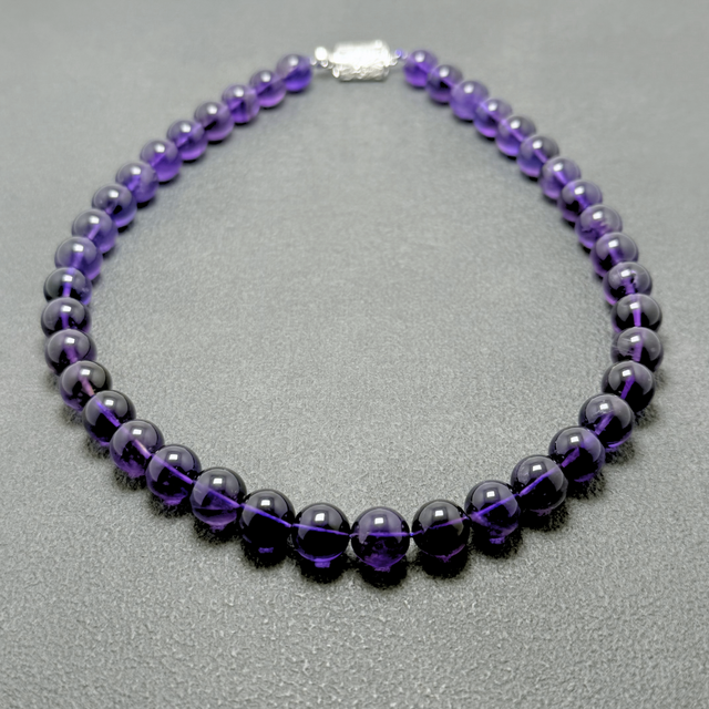 ラス1 9mm sv925 アメジスト/紫水晶 シルバー 天然石ネックレス - 一連 珠紫 M | iichi 日々の暮らしを心地よくするハンドメイドやアンティークのマーケットプレイス