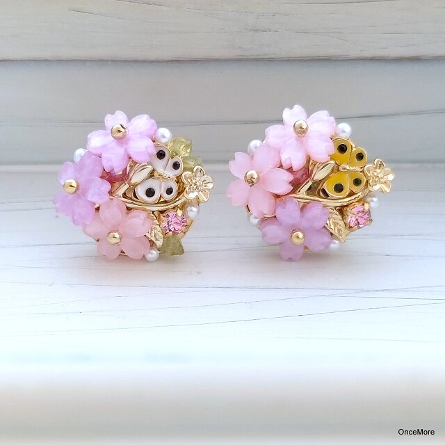 桜の帯留め小枝Ver.（C） | iichi 日々の暮らしを心地よくするハンドメイドやアンティークのマーケットプレイス