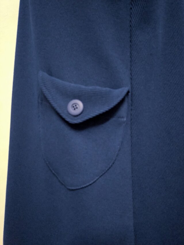 青い爽やかフレアーチュニック。BLF-337 | iichi 日々の暮らしを心地よくするハンドメイドやアンティークのマーケットプレイス