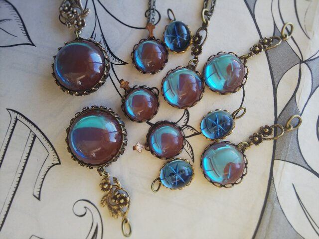 *福袋2025年＊ サフィレット(15㎜）& Blue-Star-Glass | iichi 日々の暮らしを心地よくするハンドメイドやアンティークのマーケットプレイス