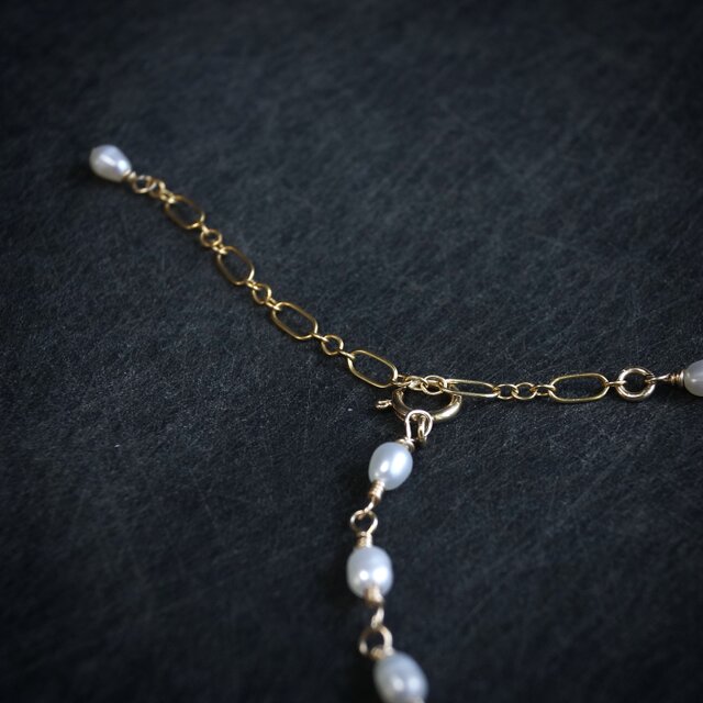 LOVE パールブレスレット | iichi 日々の暮らしを心地よくするハンドメイドやアンティークのマーケットプレイス