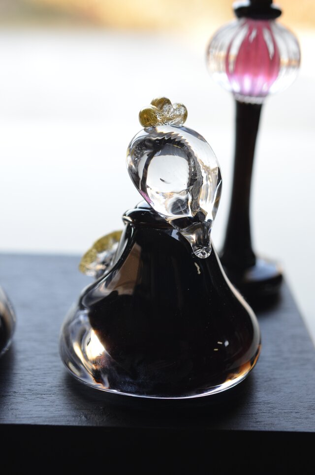 ガラスのお雛様ー4 | iichi 日々の暮らしを心地よくするハンドメイドやアンティークのマーケットプレイス