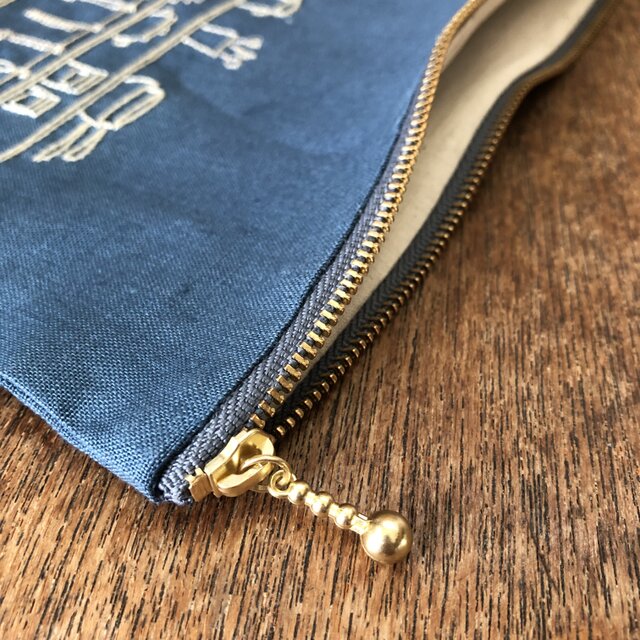 大判ポーチ25㎝かける24㎝ | iichi 日々の暮らしを心地よくするハンドメイドやアンティークのマーケットプレイス