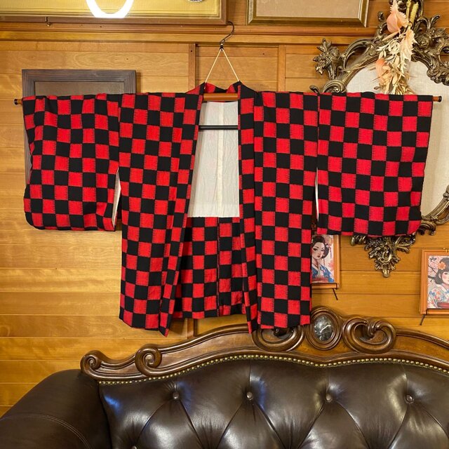 着物ワンピース リメイク アンサンブル ダブルバックルゴムベルト 和洋折衷 かっこいい赤と黒の市松模様 aKW-72 | iichi 日々の暮らしを心地よくするハンドメイドやアンティークの ...