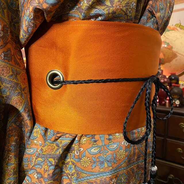 着物 リメイク ワンピース ドレス 洗える 化繊 帯サッシュベルト 和洋折衷 まるでアンティークの絵画のよう KW-675 | iichi 日々の暮らしを心地よくするハンドメイドやアンティーク ...