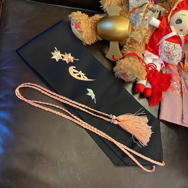 リメイク着物ワンピース 名古屋帯サッシュベルト付き 和洋折衷 市松模様×たてわくに控えめに咲く可憐な花々 KW-684 | iichi 日々の暮らしを心地よくするハンドメイドやアンティークの ...