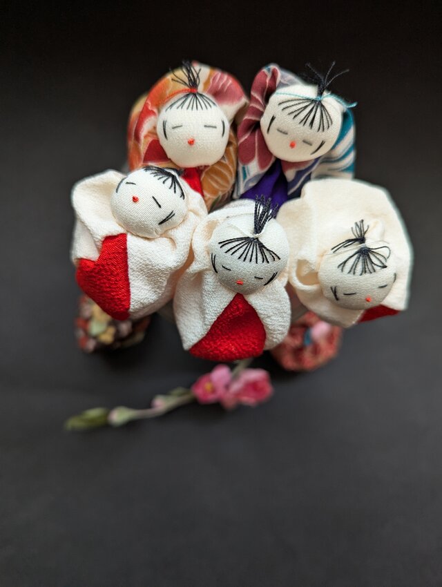 おじゃみひな飾り（ハートワイヤーbox）S1 | iichi 日々の暮らしを心地よくするハンドメイドやアンティークのマーケットプレイス