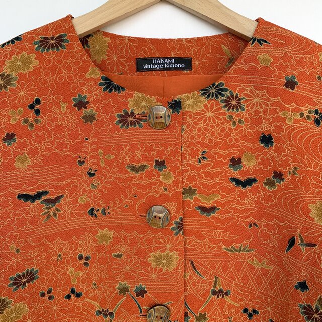 着物リメイクノーカラージャケット | iichi 日々の暮らしを心地よくするハンドメイドやアンティークのマーケットプレイス