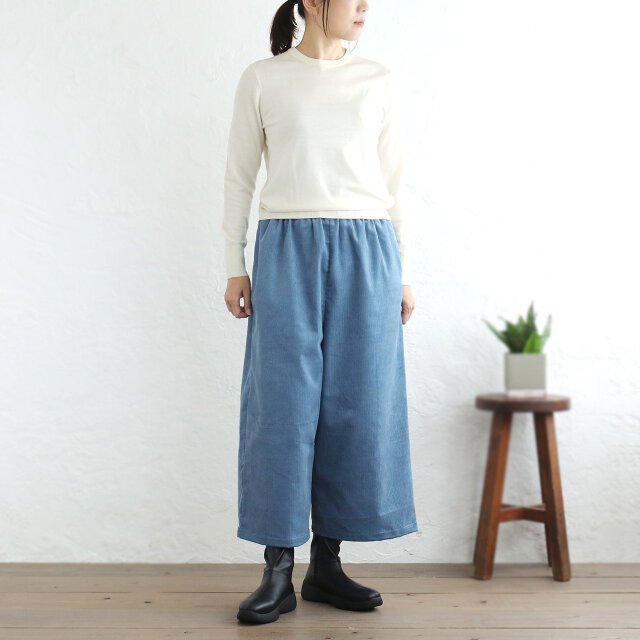 春までOK コーデュロイ クロップドパンツ （ブルー） PT06 | iichi 日々の暮らしを心地よくするハンドメイドやアンティークのマーケットプレイス
