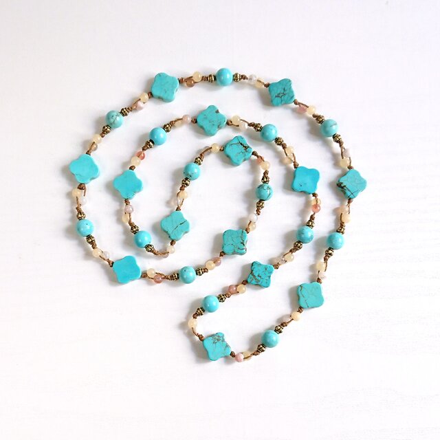 ターコイズカラーのエンドレスロングネックレス Y-1936 | iichi 日々の暮らしを心地よくするハンドメイドやアンティークのマーケットプレイス