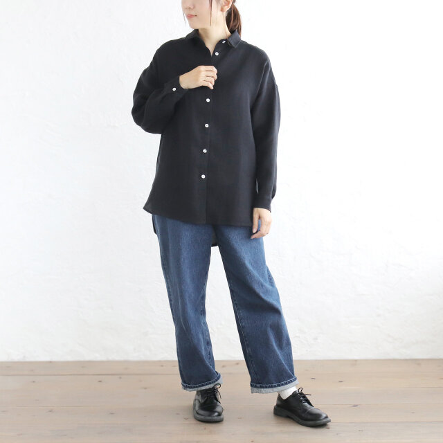 柔らかな リネン シャツブラウス （ネイビーブラック）TP18 | iichi 日々の暮らしを心地よくするハンドメイドやアンティークのマーケットプレイス
