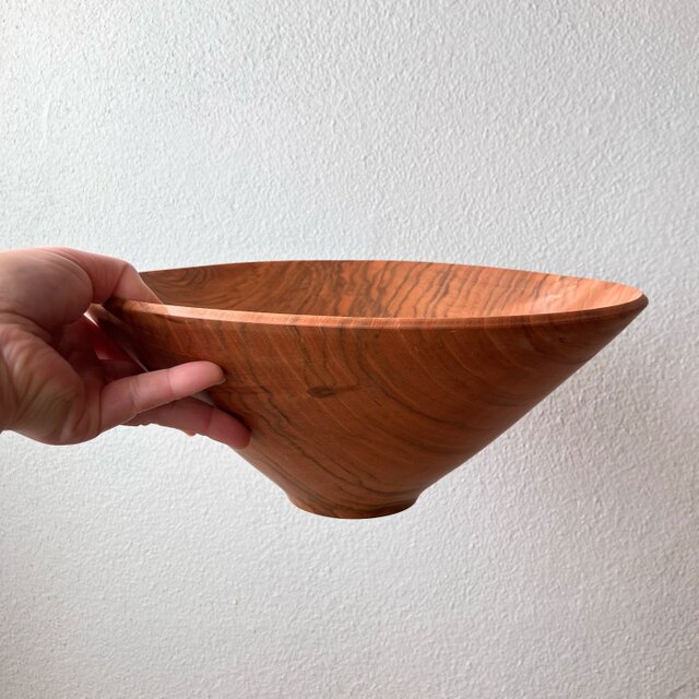 サクラのサラダボウル〈ガラスコーティング〉【2310】 | iichi 日々の暮らしを心地よくするハンドメイドやアンティークのマーケットプレイス