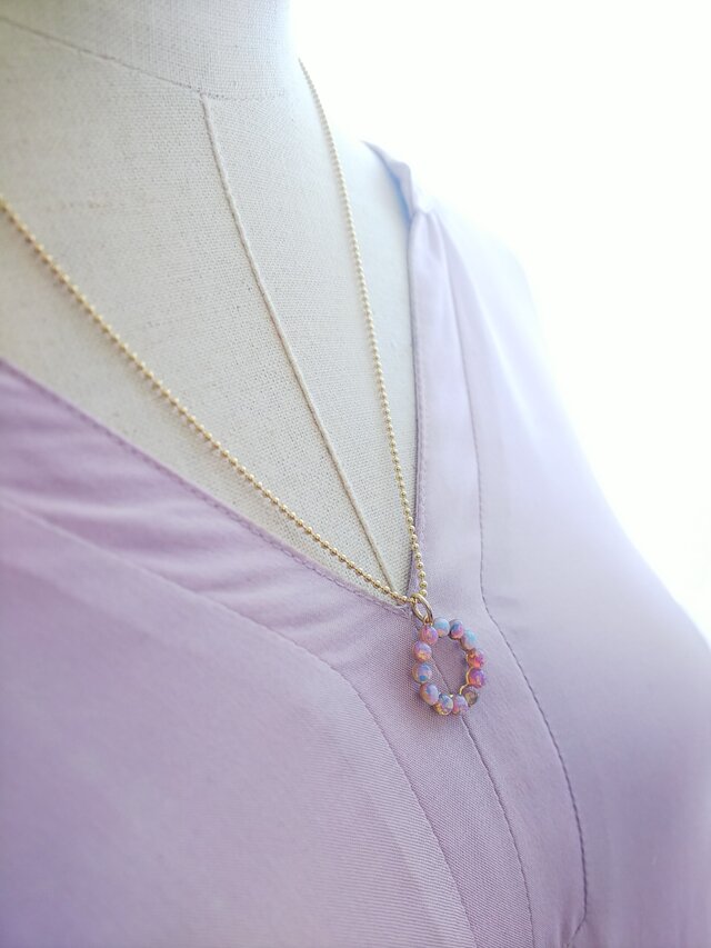 ヴィンテージ PinkファイヤーOpal-Ring 愛らしいネックレス | iichi 日々の暮らしを心地よくするハンドメイドやアンティークのマーケットプレイス