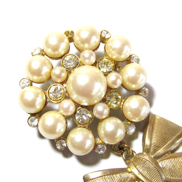 80s Vintage Fake Pearl × Ribbon Drop Flower Design Brooch | iichi 日々の暮らしを心地よくするハンドメイドやアンティークの ...
