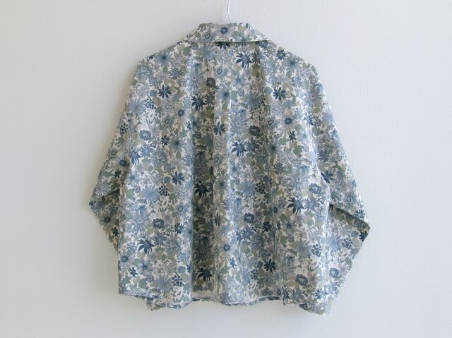 ボタニカル柄のクラシカル・ブラウス（国産コットン・コーデュロイ生地） | iichi 日々の暮らしを心地よくするハンドメイドやアンティークのマーケットプレイス