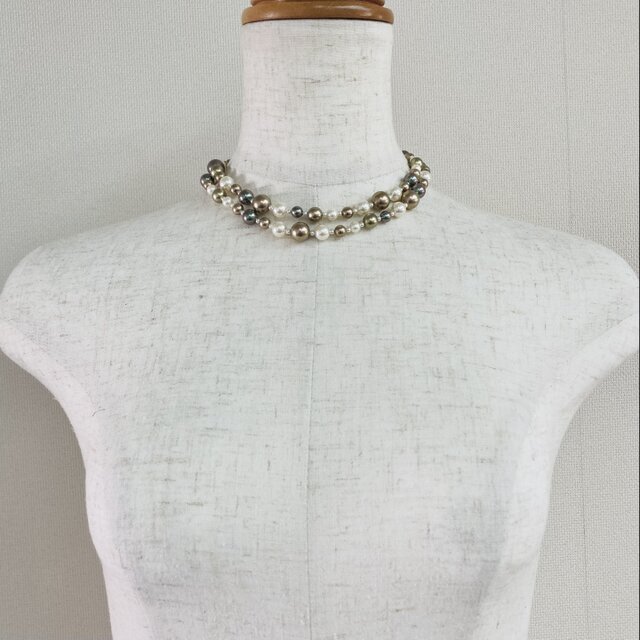 ガラスパールmixカラーオペラネックレス/6x10mm約77cm/グリーンmix/R/made in japan | iichi 日々の暮らしを心地よくするハンドメイドやアンティークの ...