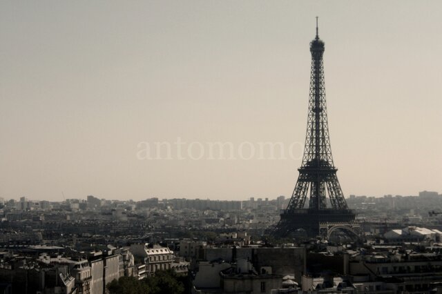 Paris エッフェル塔 01 A3ポスター アート/写真/インテリア | iichi 日々の暮らしを心地よくするハンドメイドやアンティークのマーケットプレイス