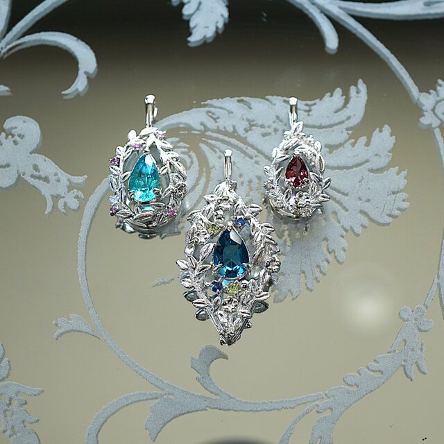 SV ペアシェイプ ロンドンブルートパーズ ペンダント ＜ヘッドのみ＞ | iichi 日々の暮らしを心地よくするハンドメイドやアンティークのマーケットプレイス