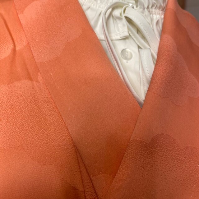 振袖着物リメイク ロングワンピース ドレス 和洋折衷 春の陽だまりに舞う蝶を思わせる KW-707 | iichi 日々の暮らしを心地よくするハンドメイドやアンティークのマーケットプレイス