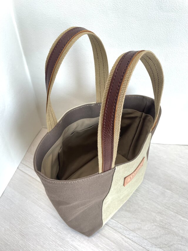 Michi bag ＊トート＊B〈スモーキーブラウン〉 | iichi 日々の暮らしを心地よくするハンドメイドやアンティークのマーケットプレイス