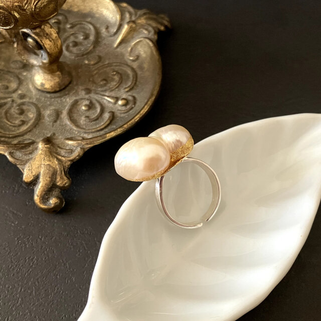 Le Lien - twins pearl ring | iichi 日々の暮らしを心地よくするハンドメイドやアンティークのマーケットプレイス