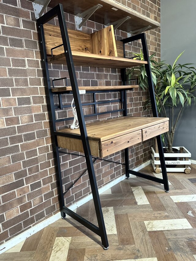 在庫あり 即納 hotaru 勉強机 デスク パソコンデスク 高さ調整椅子 セット セット販売価格 コンセント付き 杉材 | iichi 日々の暮らしを心地よくするハンドメイドやアンティークの ...