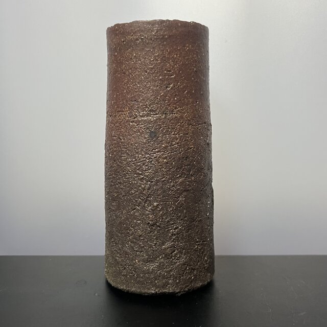 雛付きリバーシブル花器 灰志野釉 No.5 | iichi 日々の暮らしを心地よくするハンドメイドやアンティークのマーケットプレイス