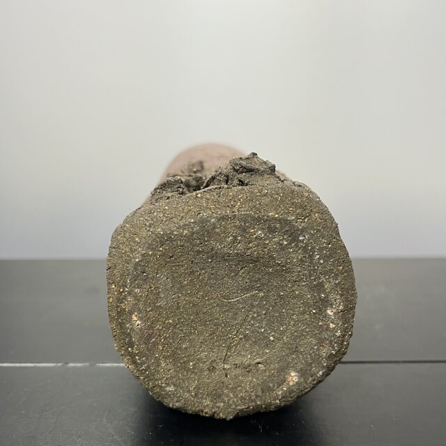 雛付きリバーシブル花器 灰志野釉 No.5 | iichi 日々の暮らしを心地よくするハンドメイドやアンティークのマーケットプレイス