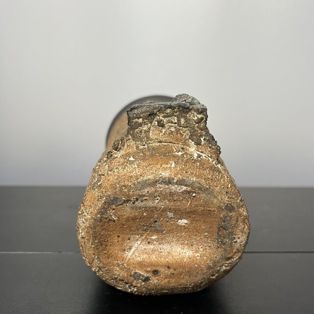 雛付きリバーシブル花器 焼締&泥彩&黒釉 No.7 | iichi 日々の暮らしを心地よくするハンドメイドやアンティークのマーケットプレイス