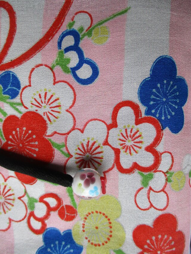 8141 花柄の着物で作ったポーチ＃送料無料 | iichi 日々の暮らしを心地よくするハンドメイドやアンティークのマーケットプレイス
