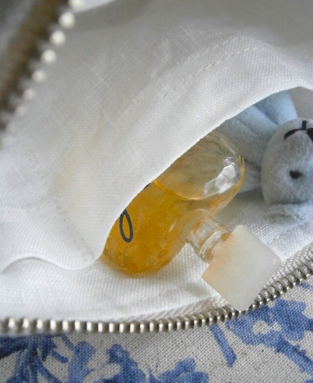 chic＆cute LinenPouchSet | iichi 日々の暮らしを心地よくするハンドメイドやアンティークのマーケットプレイス