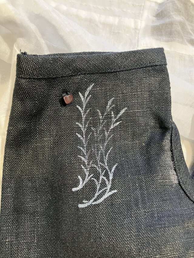 リネンの日除け手袋 M | iichi 日々の暮らしを心地よくするハンドメイドやアンティークのマーケットプレイス