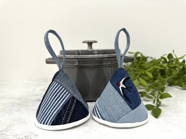 三角鍋つかみstaub ストウブ ホーロー 鍋つかみ ミトン | iichi 日々の暮らしを心地よくするハンドメイドやアンティークのマーケットプレイス