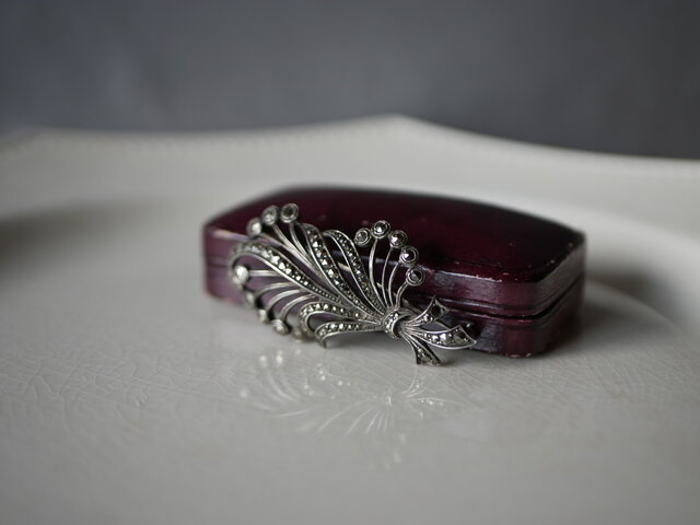 純銀 マルカジット プリュム ブーケ ヴィンテージブローチ ブロカントのある暮らし | iichi 日々の暮らしを心地よくするハンドメイドやアンティークのマーケットプレイス