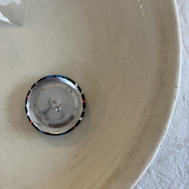 北欧模様のくるみボタン(026) | iichi 日々の暮らしを心地よくするハンドメイドやアンティークのマーケットプレイス