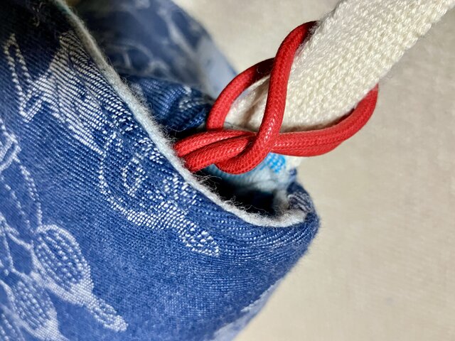 レシートホルダー 約9m幅 SleepingRose ベージュ | iichi 日々の暮らしを心地よくするハンドメイドやアンティークのマーケットプレイス