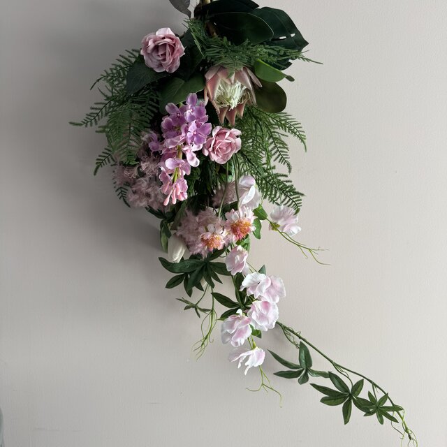 【迫力の70cm！】モーブピンクスモークツリーの春花スワッグ！ライラック/スイトピー/チューリップ/ランチ会や店舗看板に | iichi 日々の暮らしを心地よくするハンドメイドやアンティークの ...