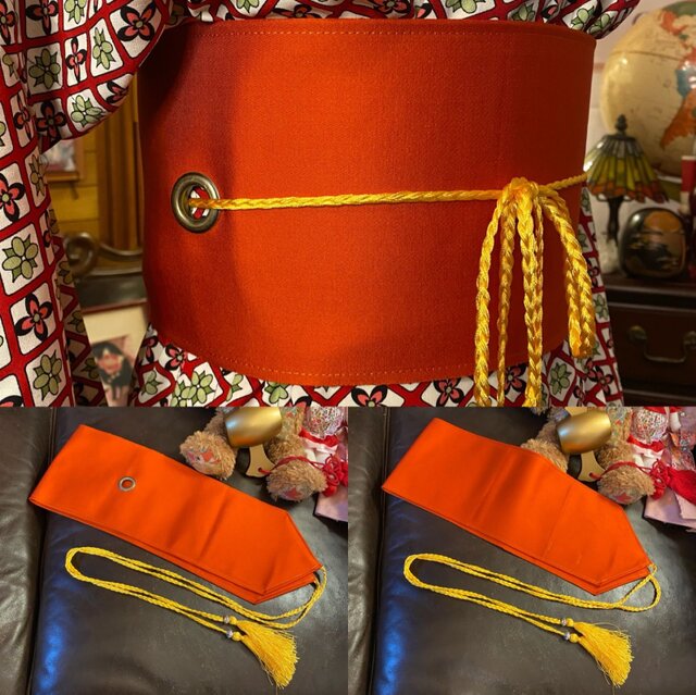 リメイク着物ワンピース セミロング アンサンブル 和洋折衷 レッドに、グリーンとピンクの可愛らしい小花模様 aKW-82 | iichi 日々の暮らしを心地よくするハンドメイドやアンティークの ...