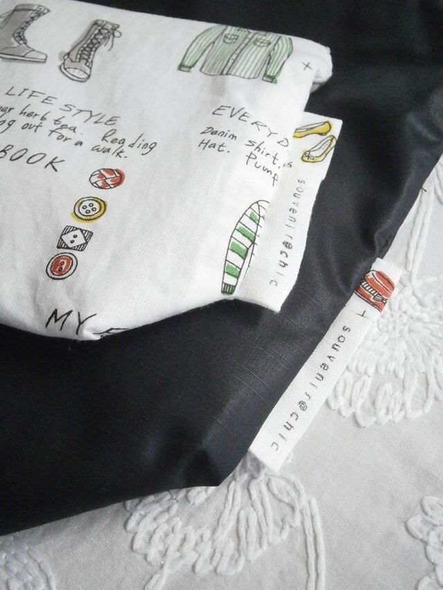 ArtWork×cotton LightWeightBag＆pouch | iichi 日々の暮らしを心地よくするハンドメイドやアンティークのマーケットプレイス