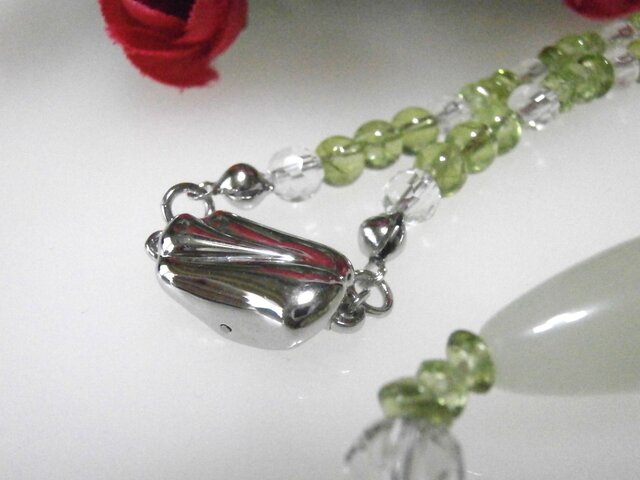 C0087 ニュージェイド使いのネックレス | iichi 日々の暮らしを心地よくするハンドメイドやアンティークのマーケットプレイス