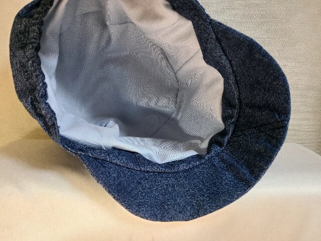 魅せる帽子☆ゆるゆる♪ジャガードデニムのキャスケット～ネイビー | iichi 日々の暮らしを心地よくするハンドメイドやアンティークのマーケットプレイス